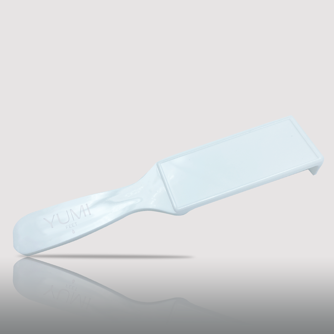 YUMI Beauty - Duo Feet scraper/lissant – YUMI Beauty Pro